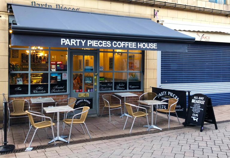 Recent grads share their favourite Loughborough cafés - Loughborough Life