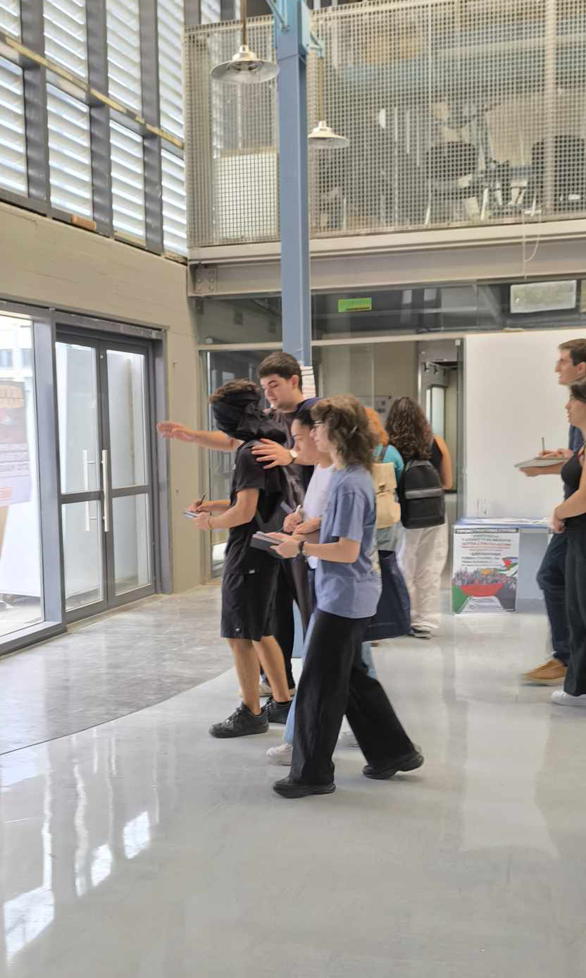 Blind Drawing Performance Anthi Kosma – DRAWING RESEARCH NETWORK